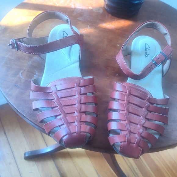 Clarks | Shoes | Clarks Jaina Rouge Huaracheinspired Closed Toe Sandals ...